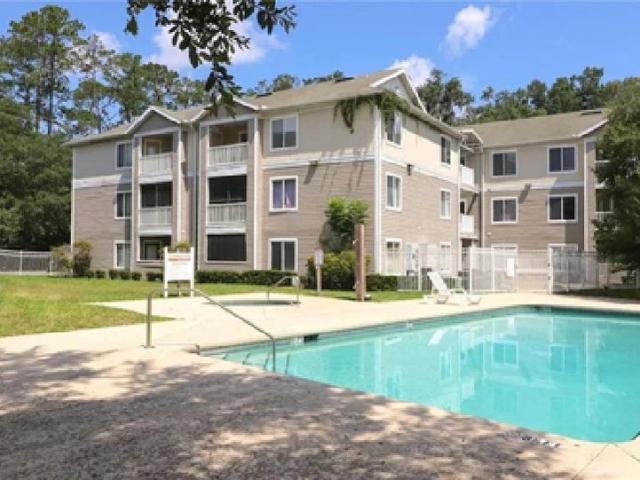 Furnished Rm, Full Private Bath $580 Fall Semester