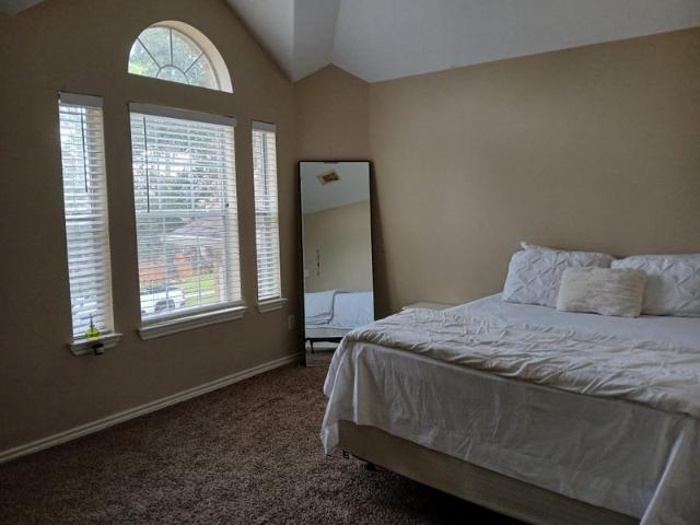 Furnished Room