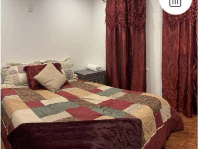 Furnished Room