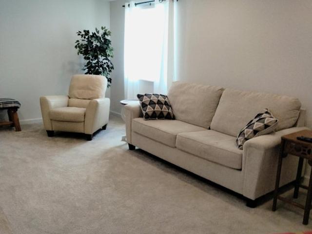 Furnished room