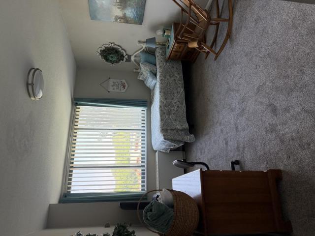 Furnished room