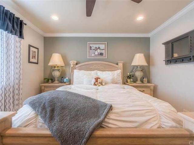 Furnished Room Tustin near Irvine / Orange