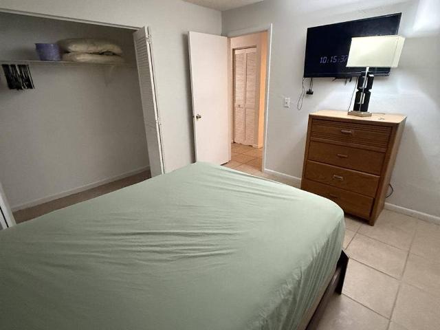Furnished Room – Utilities Included