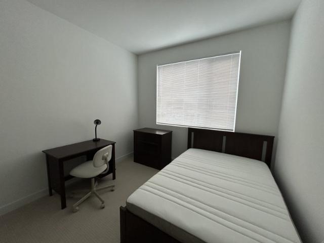 Furnished Room w/ Private Bathroom