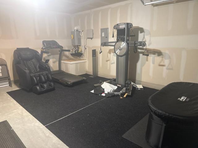 Furnished Room + Wellness Space | San Marcos