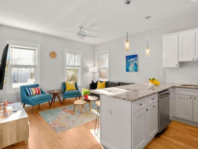Furnished Room with Private Bath and New Reno