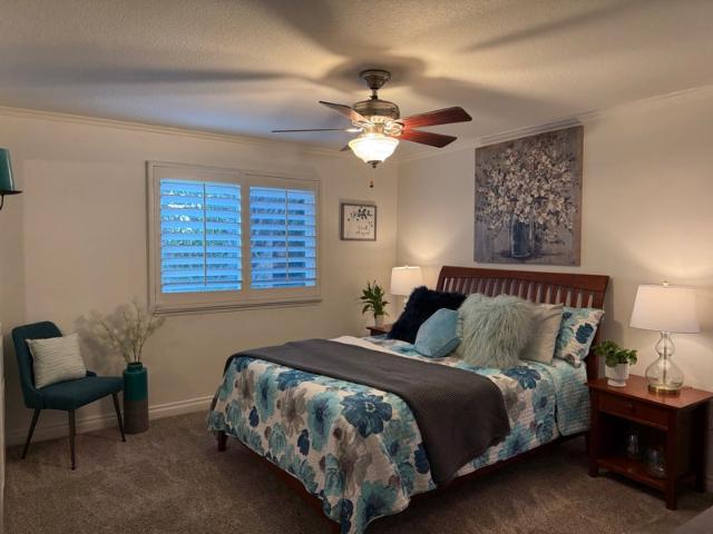 Furnished room with private bathroom