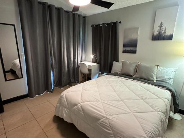 Furnished Room with Private Screened_In Patio_Po