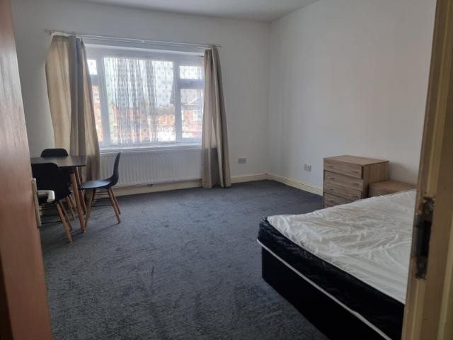 Furnished room with with own bathroom