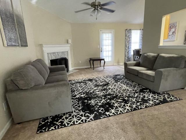 Furnished room, all bills included — Lithonia