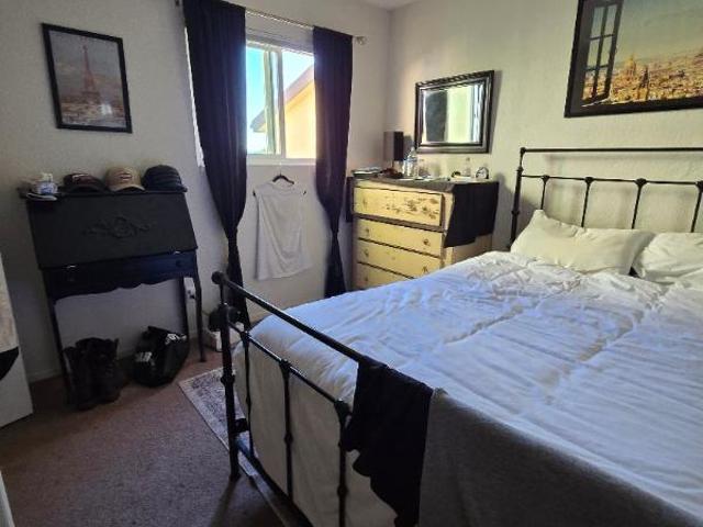 Furnished Room Available win Home for single occ