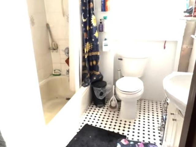 Furnished Room: Crown Heights Near Bushwick NYC