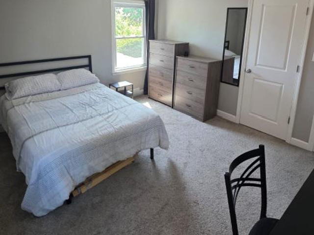 Furnished Room Detroit