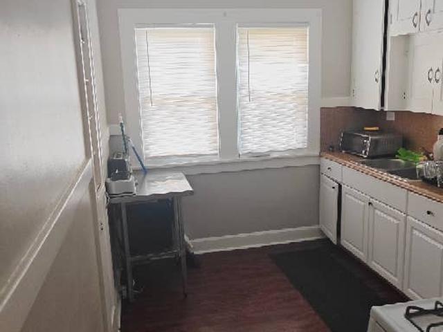 Furnished room for rent