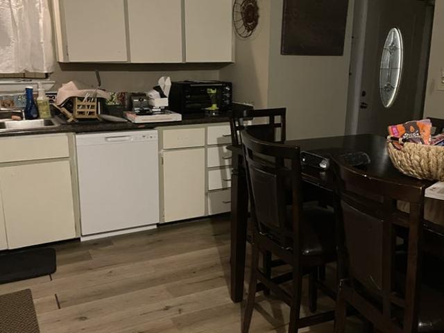 Furnished room for rent $800