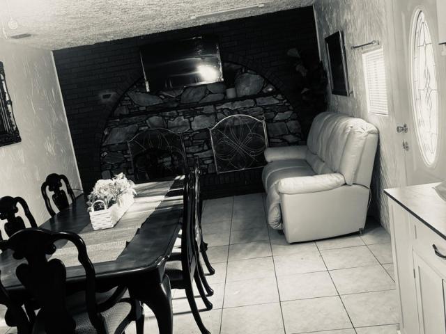 Furnished room for rent 1200 dollars monthly