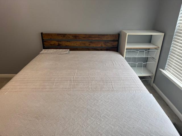 Furnished room for rent!
