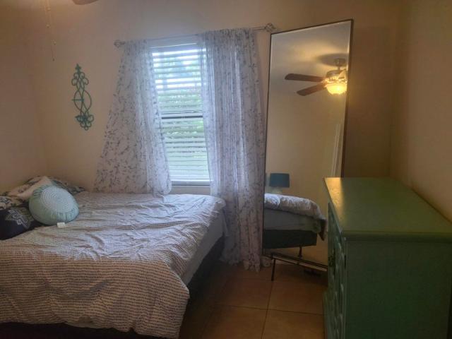 Furnished Room for Rent – $1,000/mo – Utilities