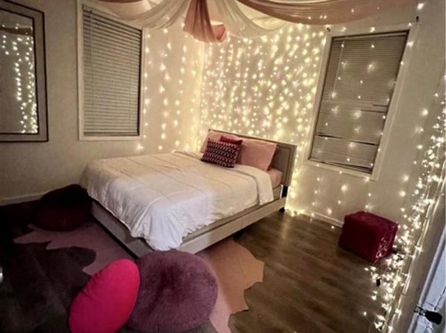 FURNISHED ROOM FOR RENT
