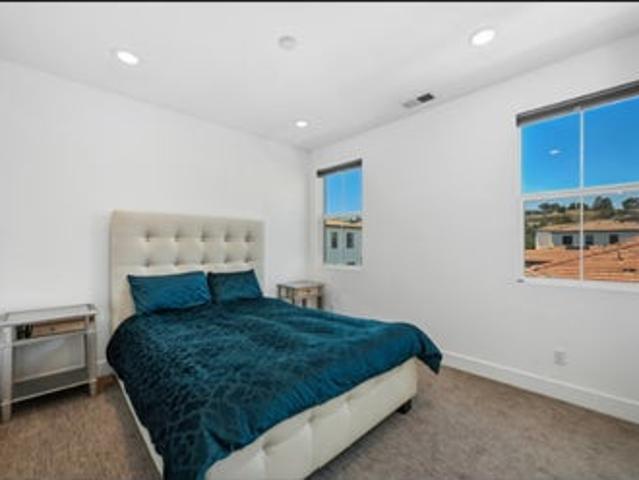 Furnished room for rent