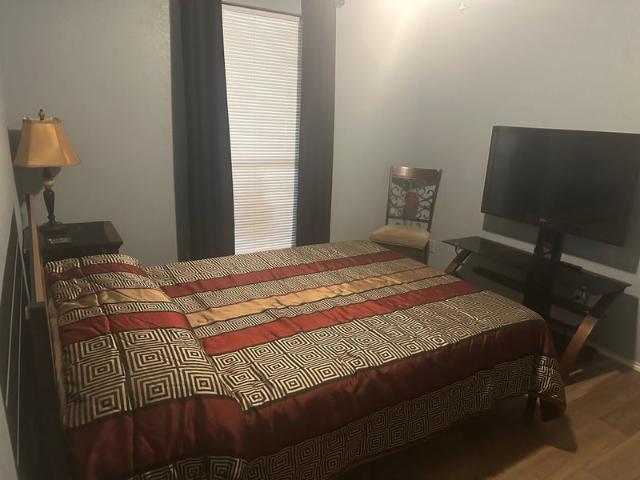 Furnished room for rent in nice area of Bedford