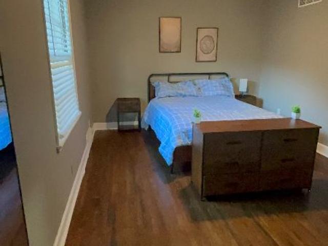 Furnished Room for Rent Near University & Midtown