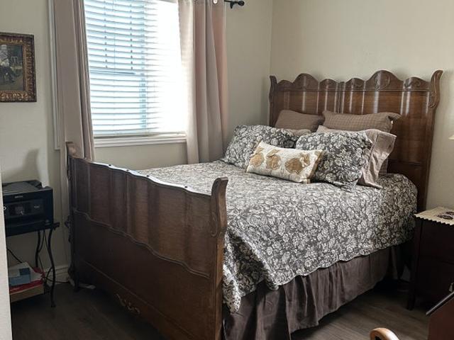 Furnished Room for rent Shared bathroom