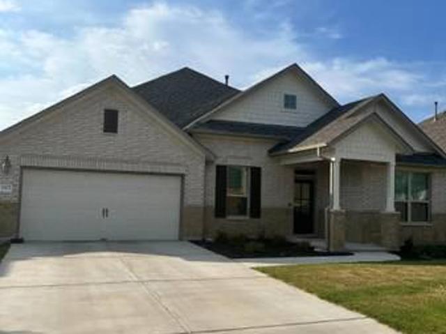 Furnished Room in 6 Creeks, Kyle: Utilities Inc