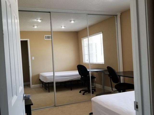 Furnished Room in a House, Hayward, East Bay