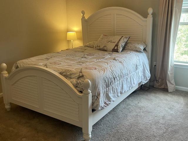 Furnished room in a 3br apartment in Ocoee