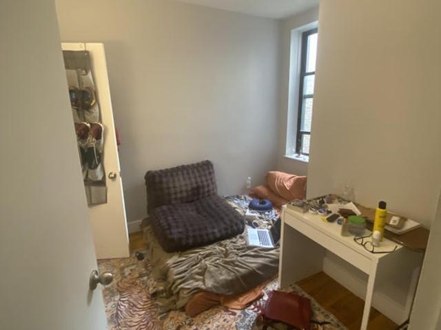 Furnished Room in Bed Stuy Near Bushwick