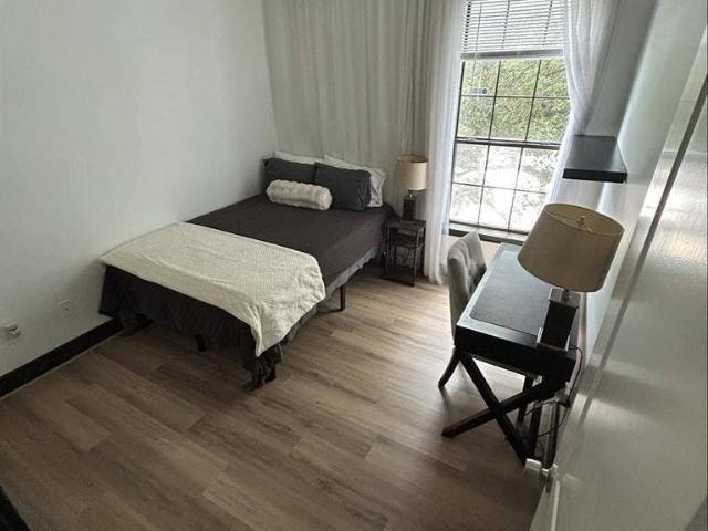 Furnished room in EaDo