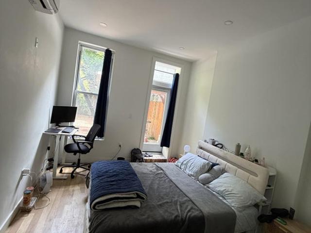 Furnished Room in Midtown East