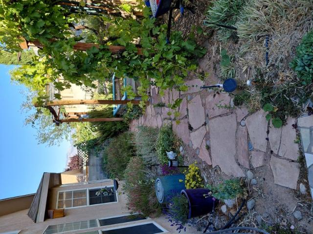 Furnished Room in Paradise Hills