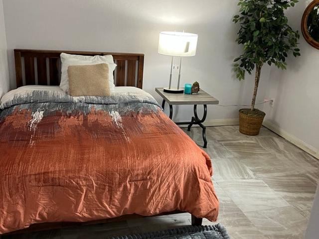 Furnished Room in Quiet Houston Home