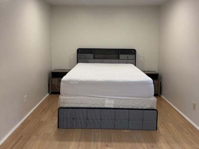 Furnished Room in Quiet Riverside Home
