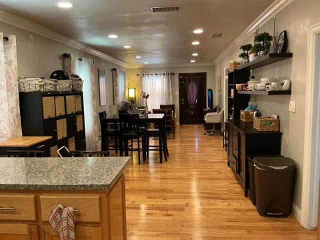 Furnished Room in Sherman Oaks