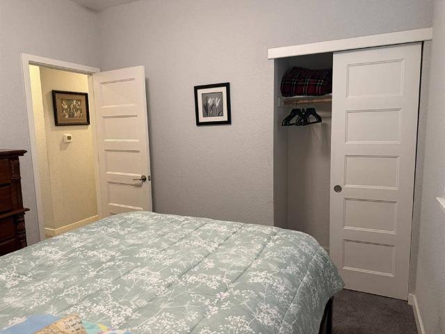 Furnished Room Includes Utilities