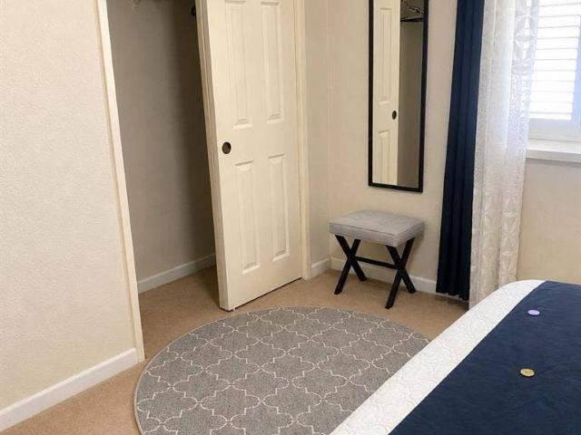 Furnished Room Near Emanuel Med