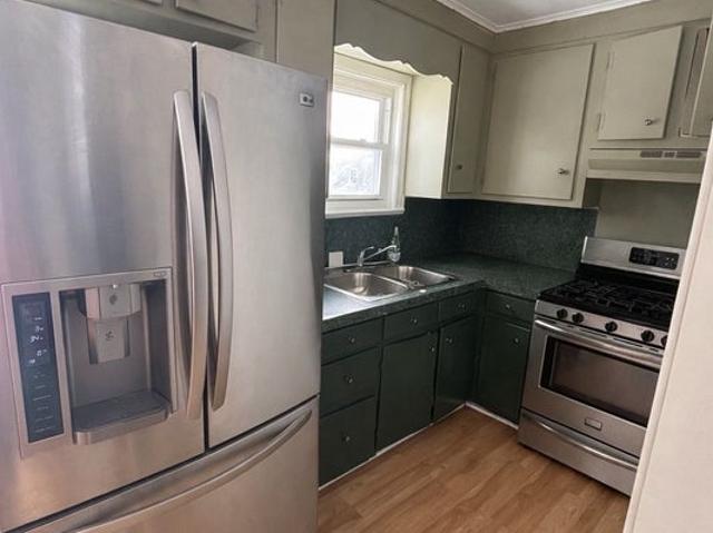 Furnished room near Providence