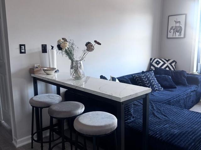 Furnished room NO FEE!
