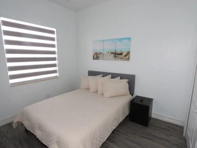 Furnished Room Share|Beautiful house