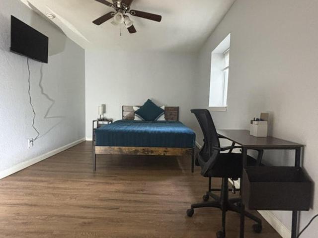 Furnished Room | Shared Bathroom Between Two | Bi