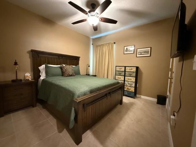 Furnished Room/Private Bathroom/Utilities Included