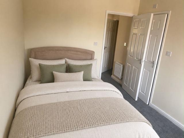 Furnished Rooms Available | Stockport Road, M13