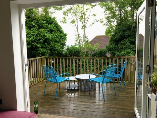 Furnished rooms avalible in 5 bed student property