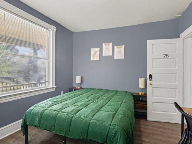 Furnished Rooms Forest Park Utilities Included