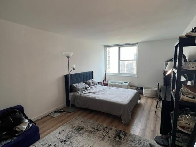 Furnished Rooms in Battery Park No Fee