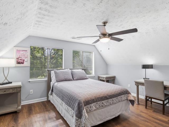 Furnished Rooms in Quiet Stockbridge Neighborhood