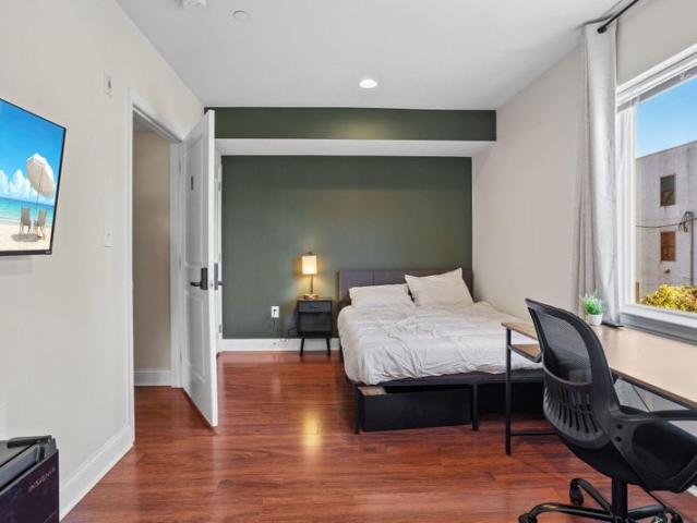 Furnished w Private Bathrooms | 1 Week FREE Aft